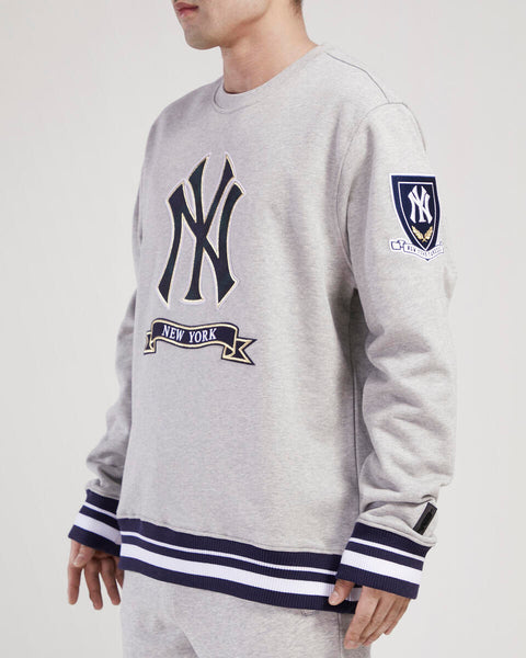 Gray New York Yankees Pro Standard Crewneck Fleece Sweatshirt ...
