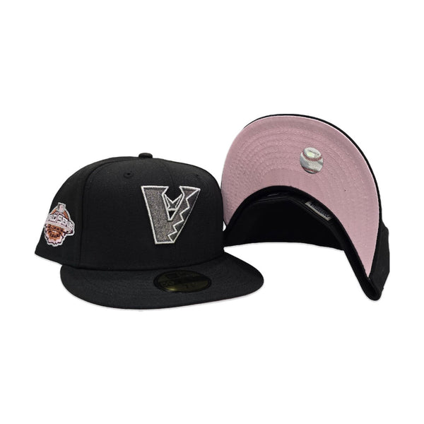 Black Upside Down Arizona Diamondbacks Pink Bottom 2001 World Series S ...