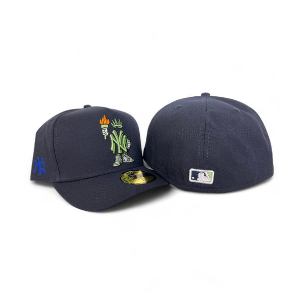 Navy Blue New York Yankees Pre Curved Brim Cartoon Pack Fitted ...